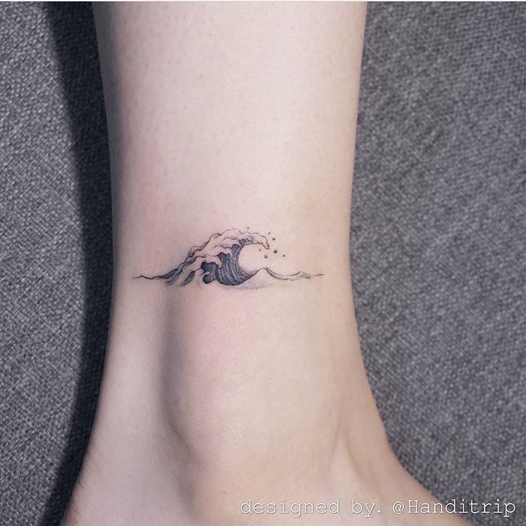 Tatuajes de olas - MrTatuajes.com